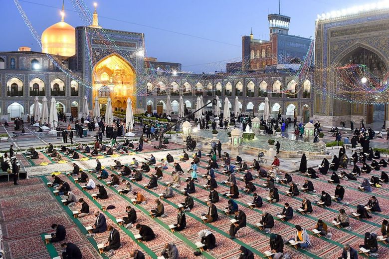 In Pictures: Quran sessions during Ramadan at Imam Redha Holy Shrine